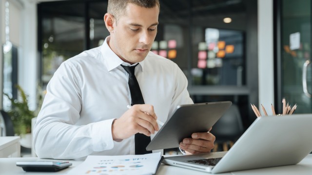 Live Online Weiterbildung zum Fachwirt IHK